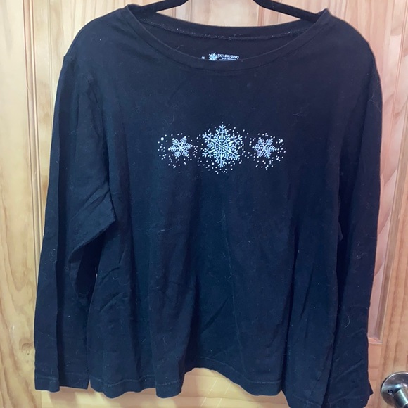 Tops | Snowflake Shirt | Poshmark
